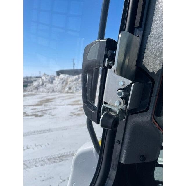 BOBCAT CAB ENCLOSURE | C/F Series – SkidSteerCabs.com